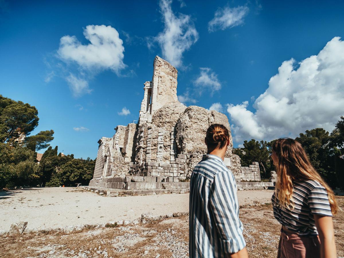 Les grottes de Grimaldi ou Balzi Rossi (Menton) | Office de Tourisme ...